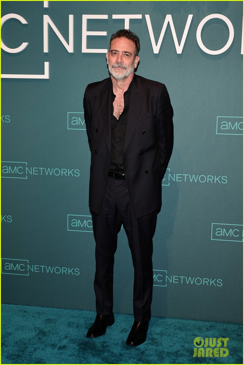 'The Walking Dead' Cast Reunites at AMC Upfronts To Promote New Spinoff ...