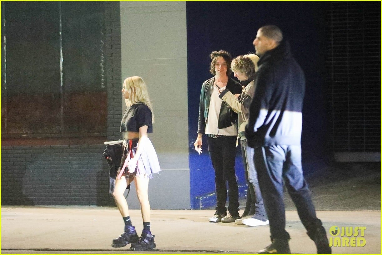 The Weeknd & Rumored Girlfriend Simi Khadra Enjoy a Night Out Partying ...