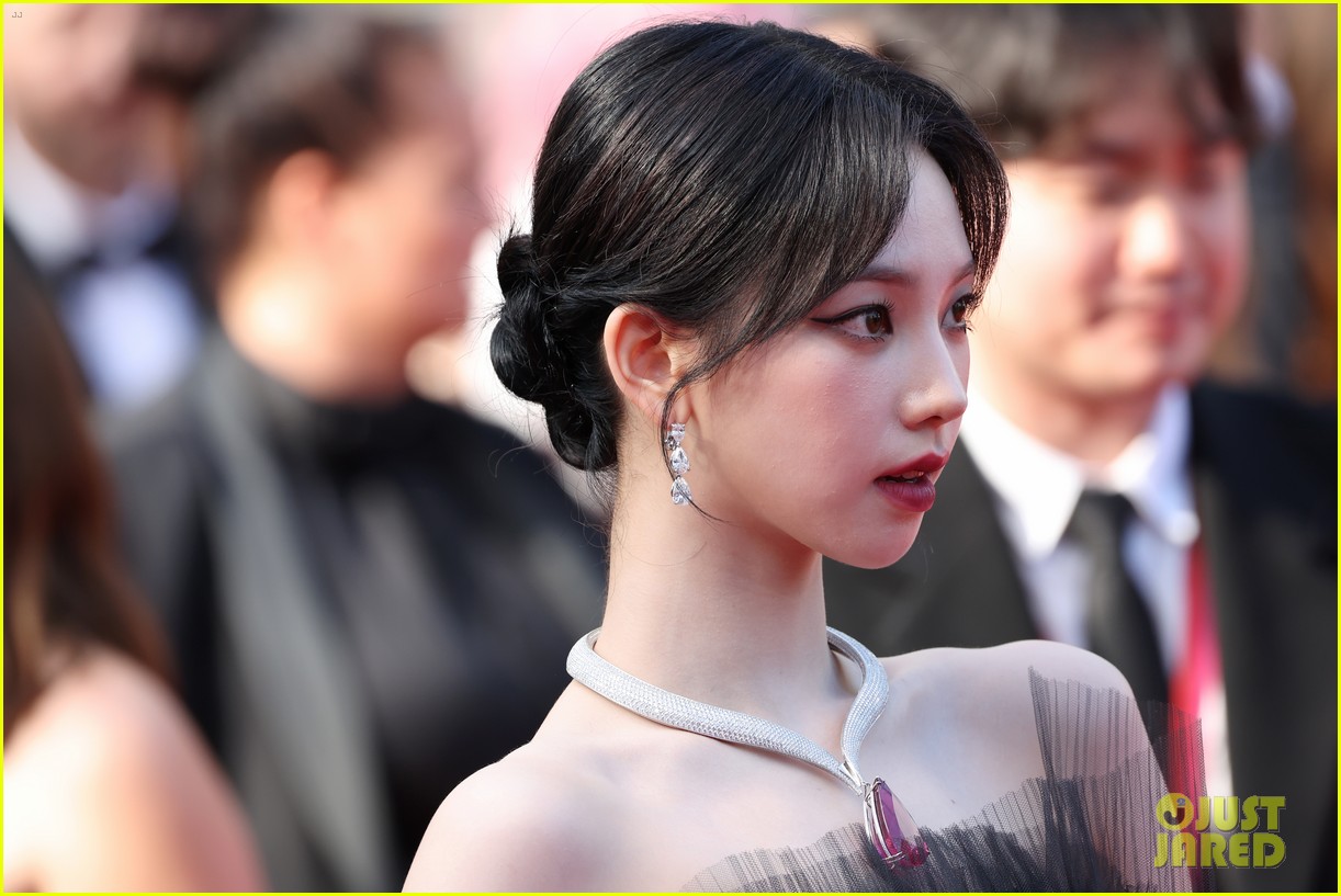 K-Pop Group Aespa Glam Up For Their First Ever Appearance at Cannes Film Festival: Photo 4937490 ...