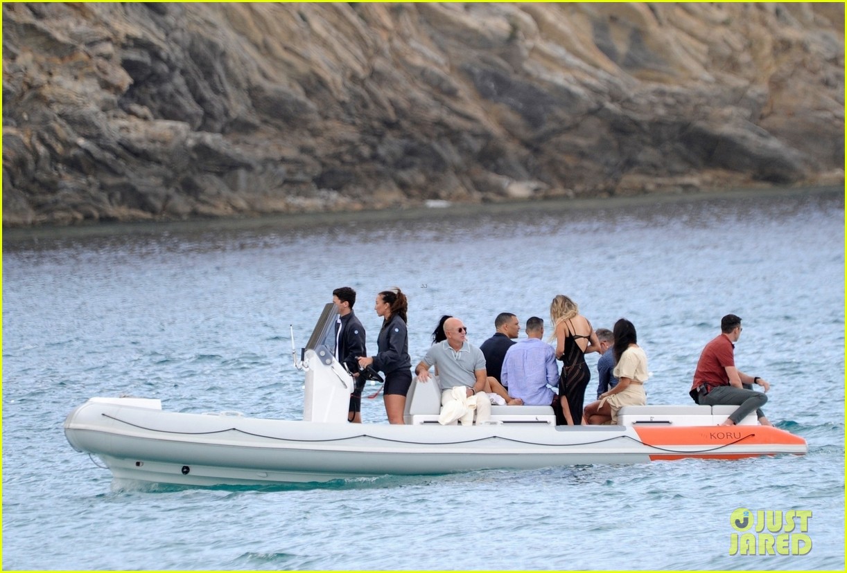 Amazon Founder Jeff Bezos Spotted On Vacation in Ibiza with Girlfriend ...