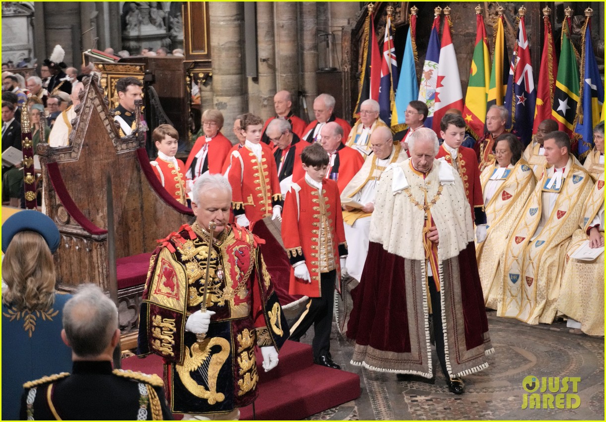 King Charles III at His Coronation: Best Photos from Inside the ...