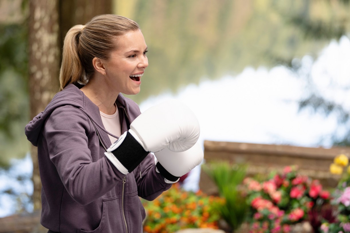 Cindy Busby Dishes On How She Became Hallmark Channel's Nature Movie ...