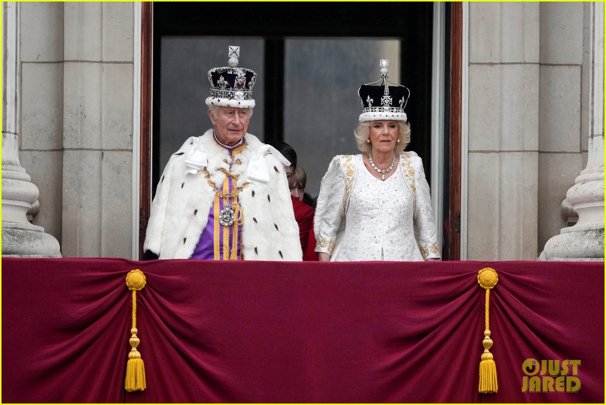 11 Royal Family Members Join King Charles & Queen Camilla for ...