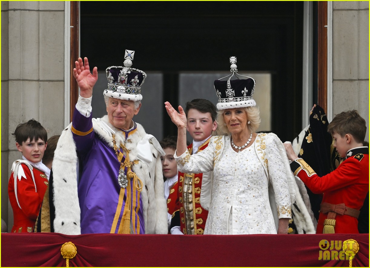 11 Royal Family Members Join King Charles & Queen Camilla for ...