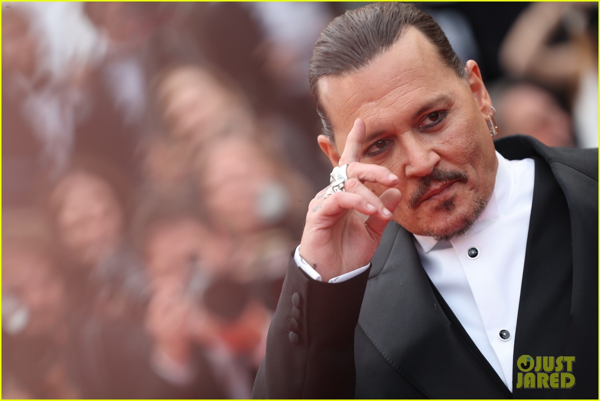 Johnny Depp Attends Cannes Film Festival 2023 Opening Ceremony in ...