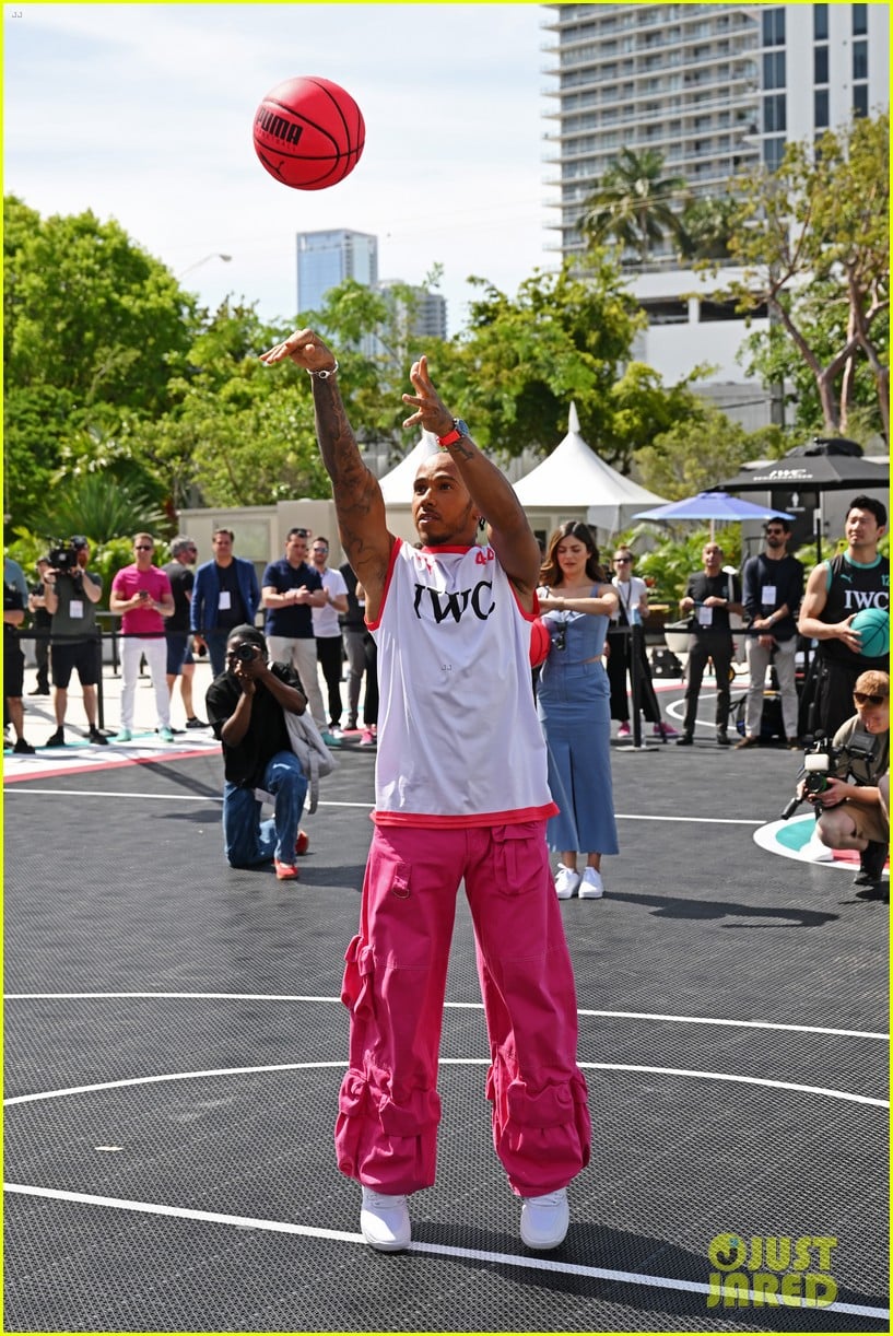 F1 Driver Lewis Hamilton Takes Part in Free Throw Basketball Challenge ...