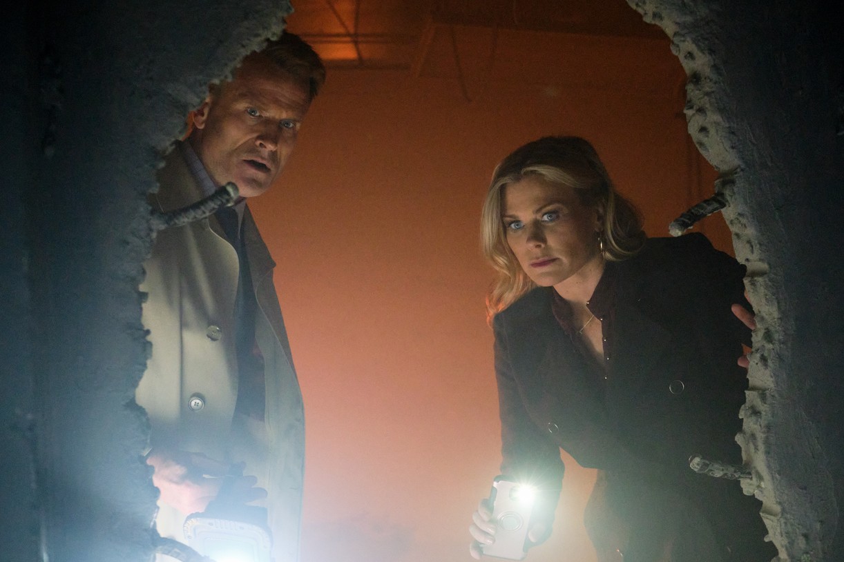 Alison Sweeney & Cameron Mathison Reunite For The Newest Hannah Swensen ...