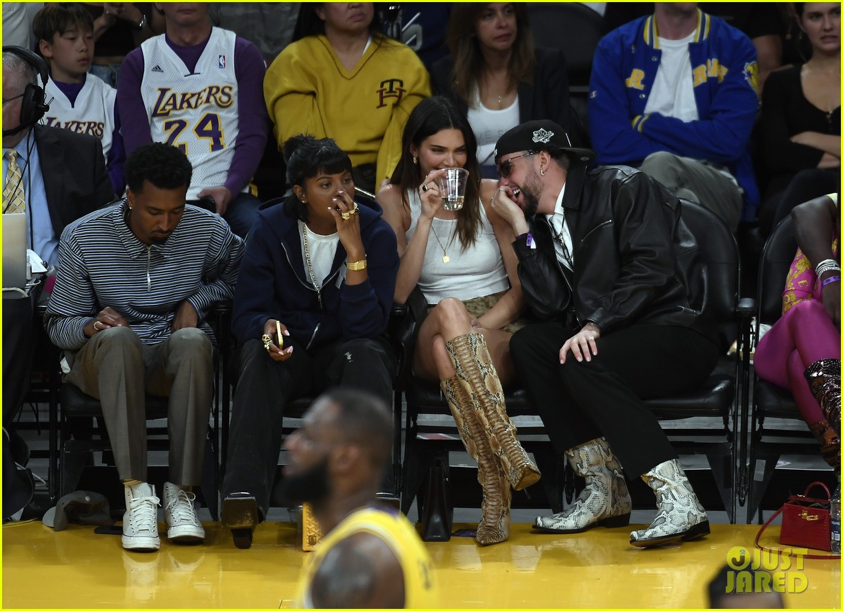 Kendall Jenner & Bad Bunny Sit Courtside at Lakers Playoff Game in Los Angeles: Photo 4933185 ...