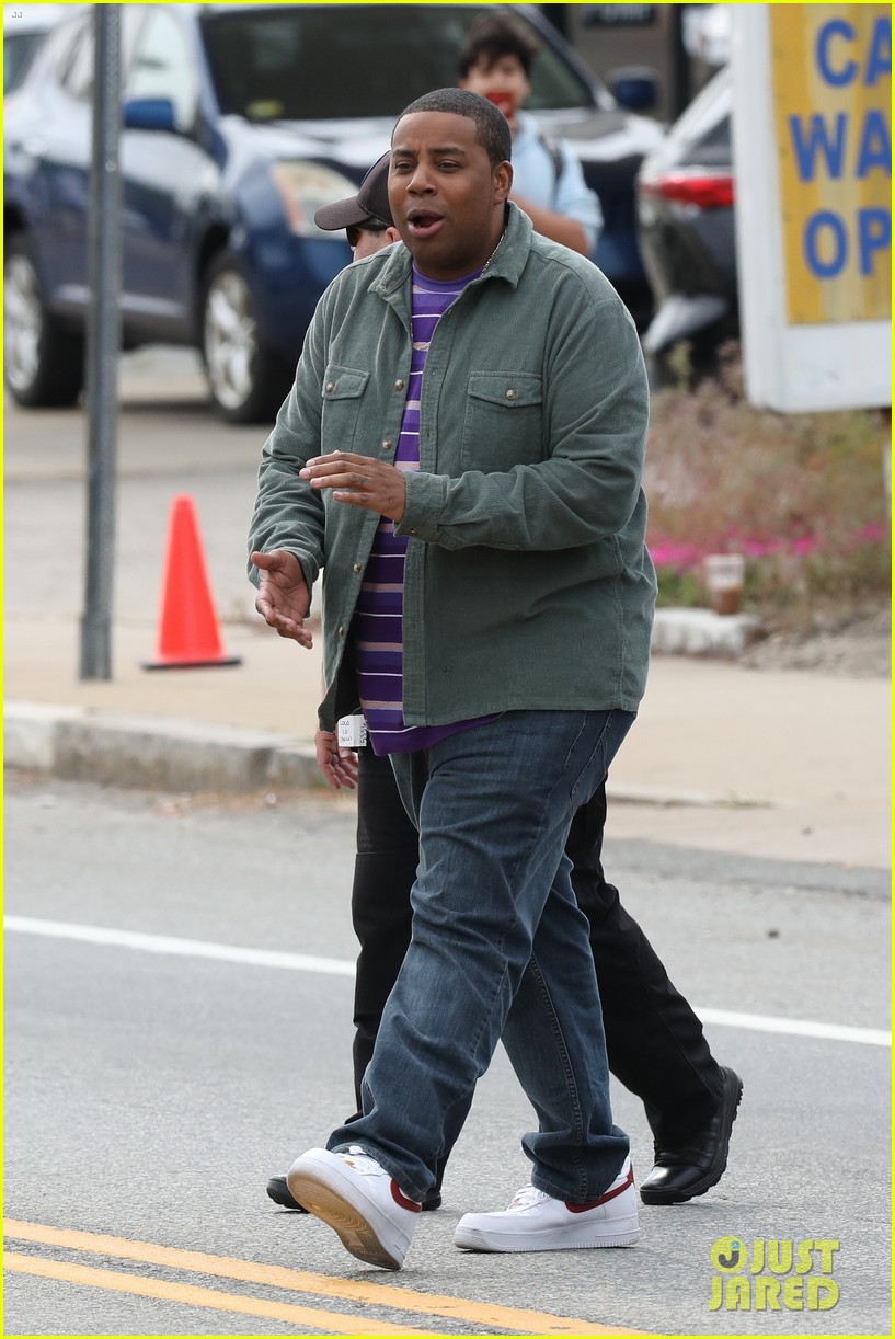 Kenan Thompson & Kel Mitchell Get to Work Filming 'Good Burger 2' in ...
