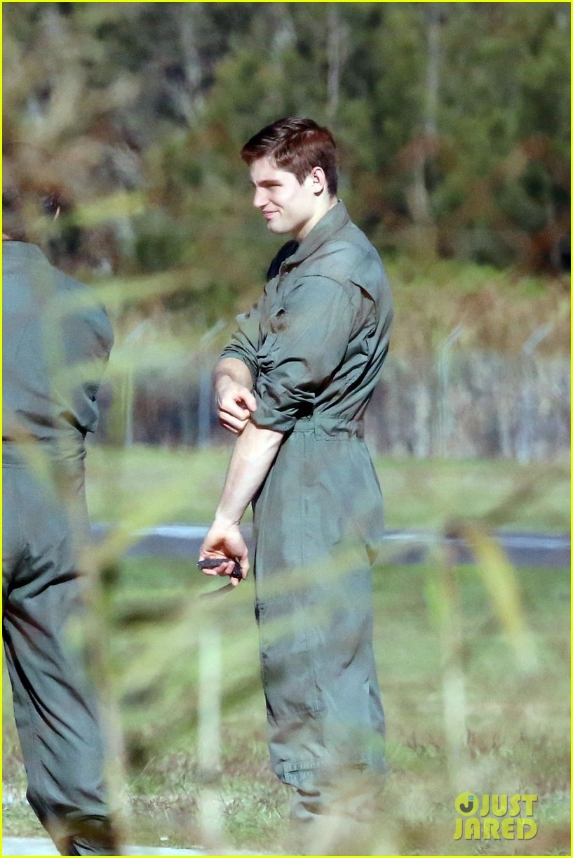 'La Brea' Stars Natalie Zea, Jack Martin & Zyra Gorecki Spotted Filming ...