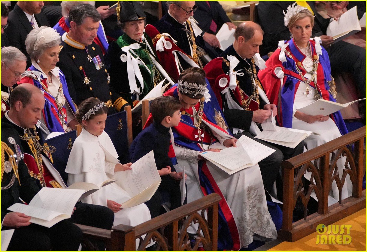 Prince Louis' Coronation Photos Go Viral as He's Seen Yawning During ...
