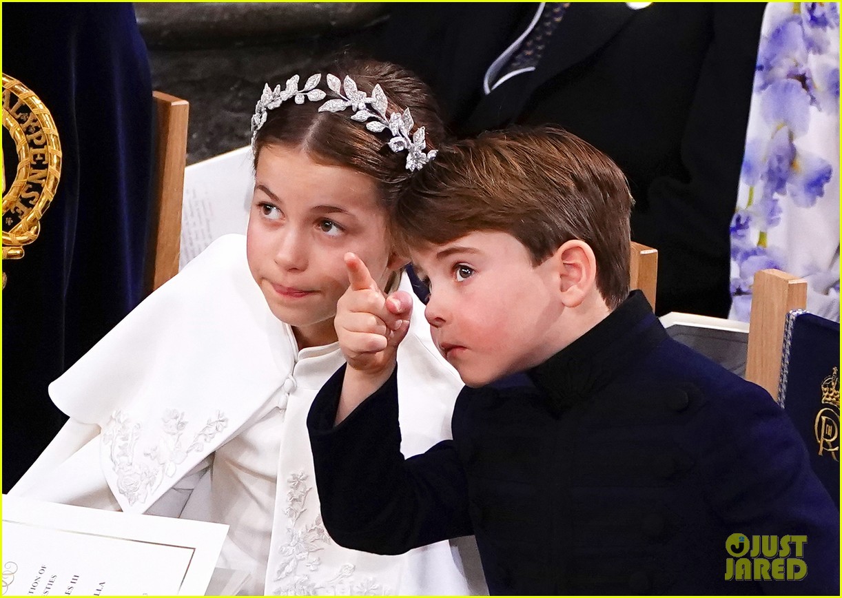 Prince Louis' Coronation Photos Go Viral as He's Seen Yawning During ...