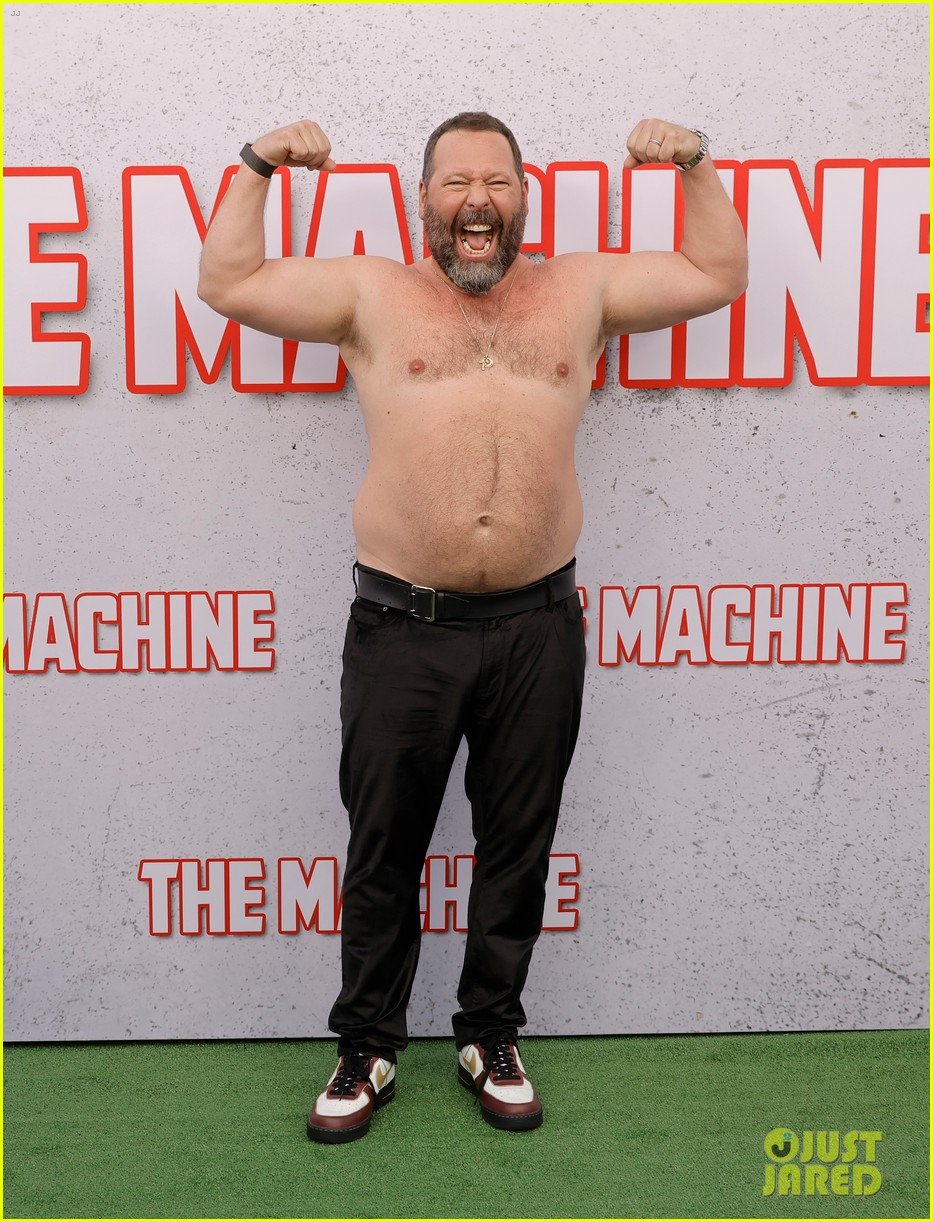 Photo: the machine premiere shirtless 07 | Photo 4938188 | Just Jared ...