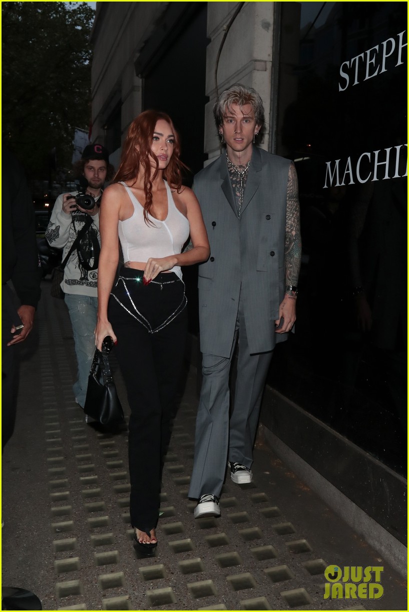 Megan Fox & Machine Gun Kelly Spotted Looking Happy Together in London ...