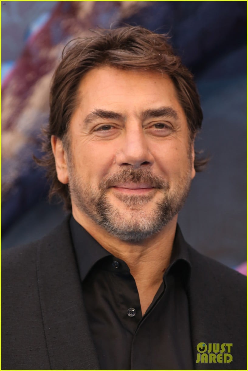 Halle Bailey Swims Over To London For 'The Little Mermaid' Premiere ...