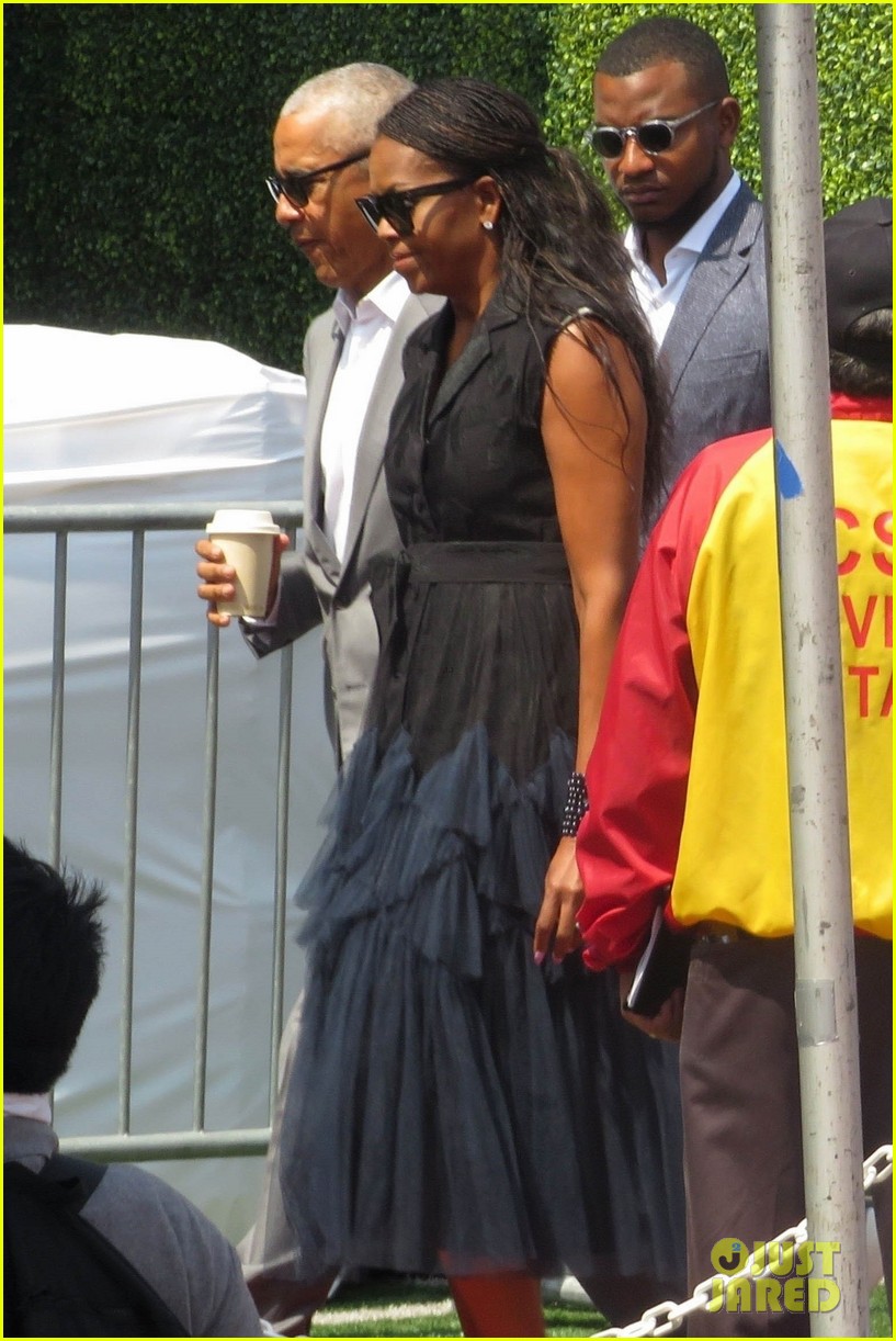 Sasha Obama Graduates from USC with Her Parents & Sister in the ...