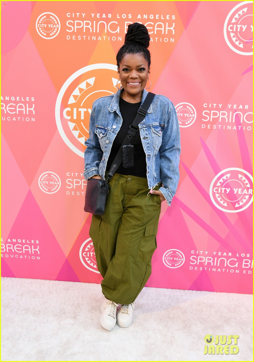 Viola Davis Honors 'The Help' Co-Star Octavia Spencer for Her Advocacy ...