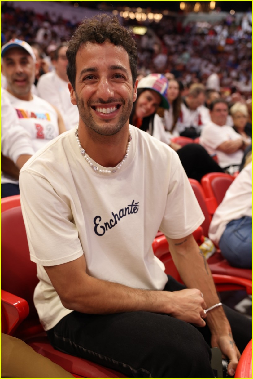 F1's Daniel Ricciardo & J Balvin Sit Courside at Miami Heat Game: Photo ...
