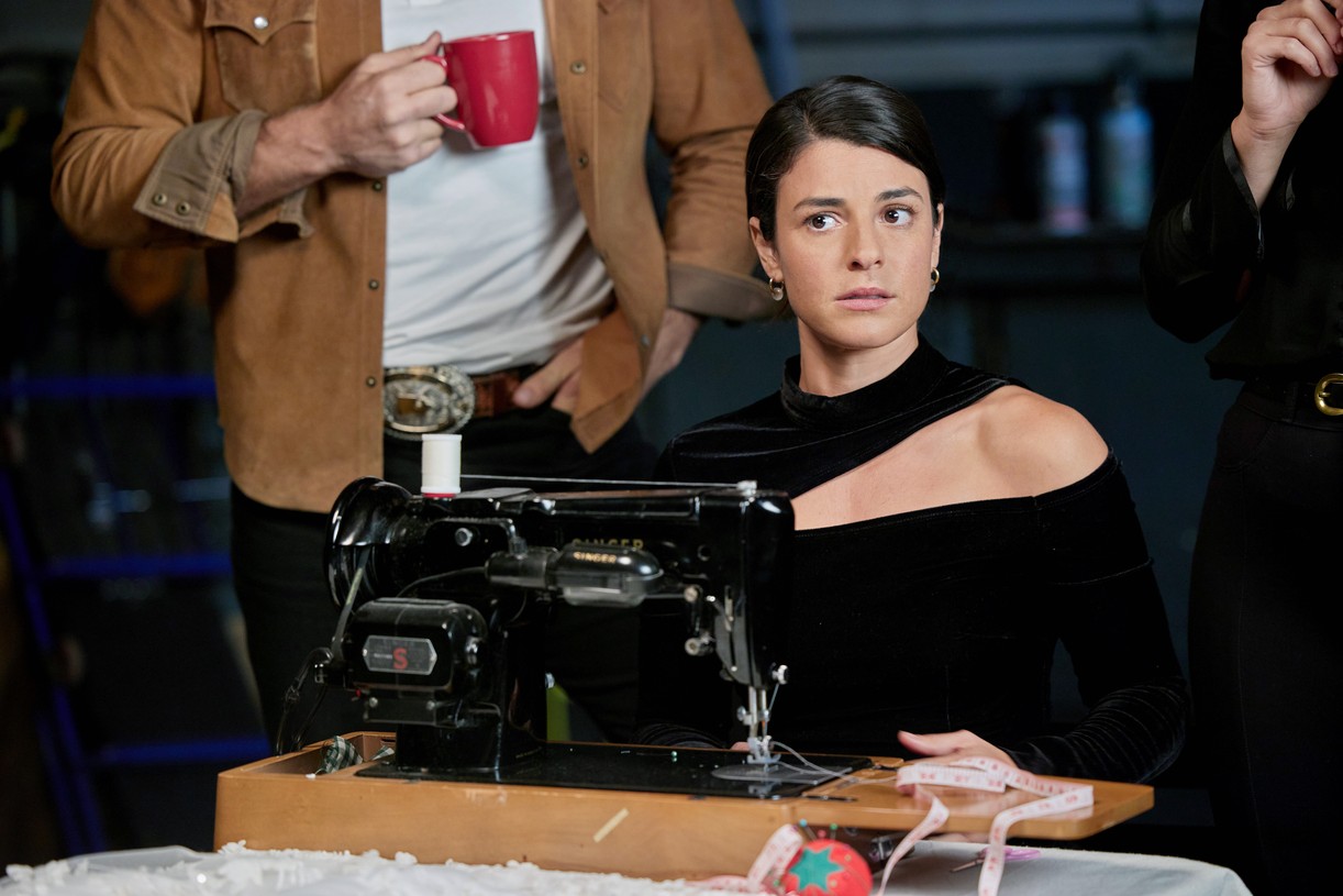 A Wedding at The Ranch Brings Cash & Valeria Even Closer on Hallmark ...