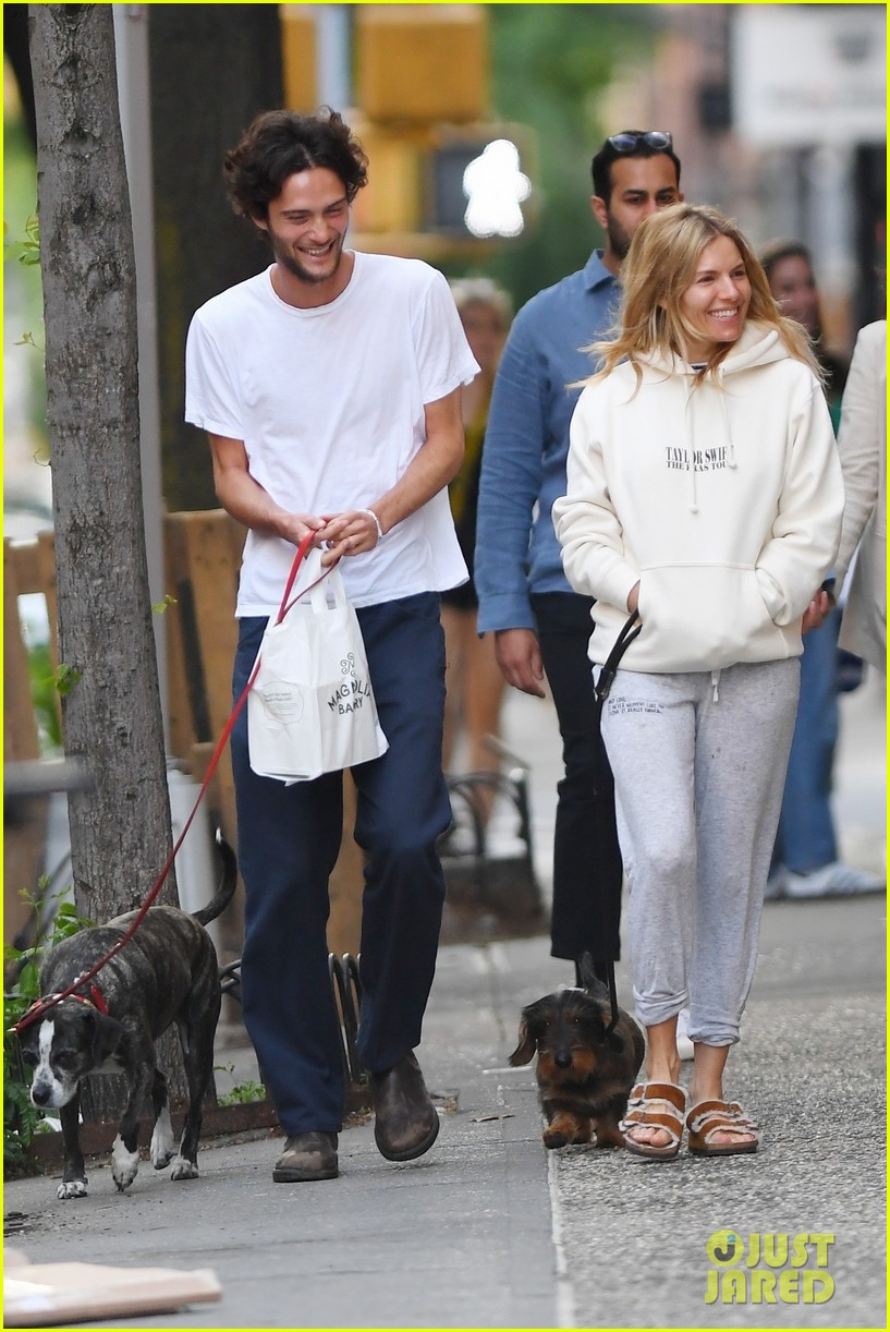 Sienna Miller & Boyfriend Oli Green Hold Hands While Picking Up ...