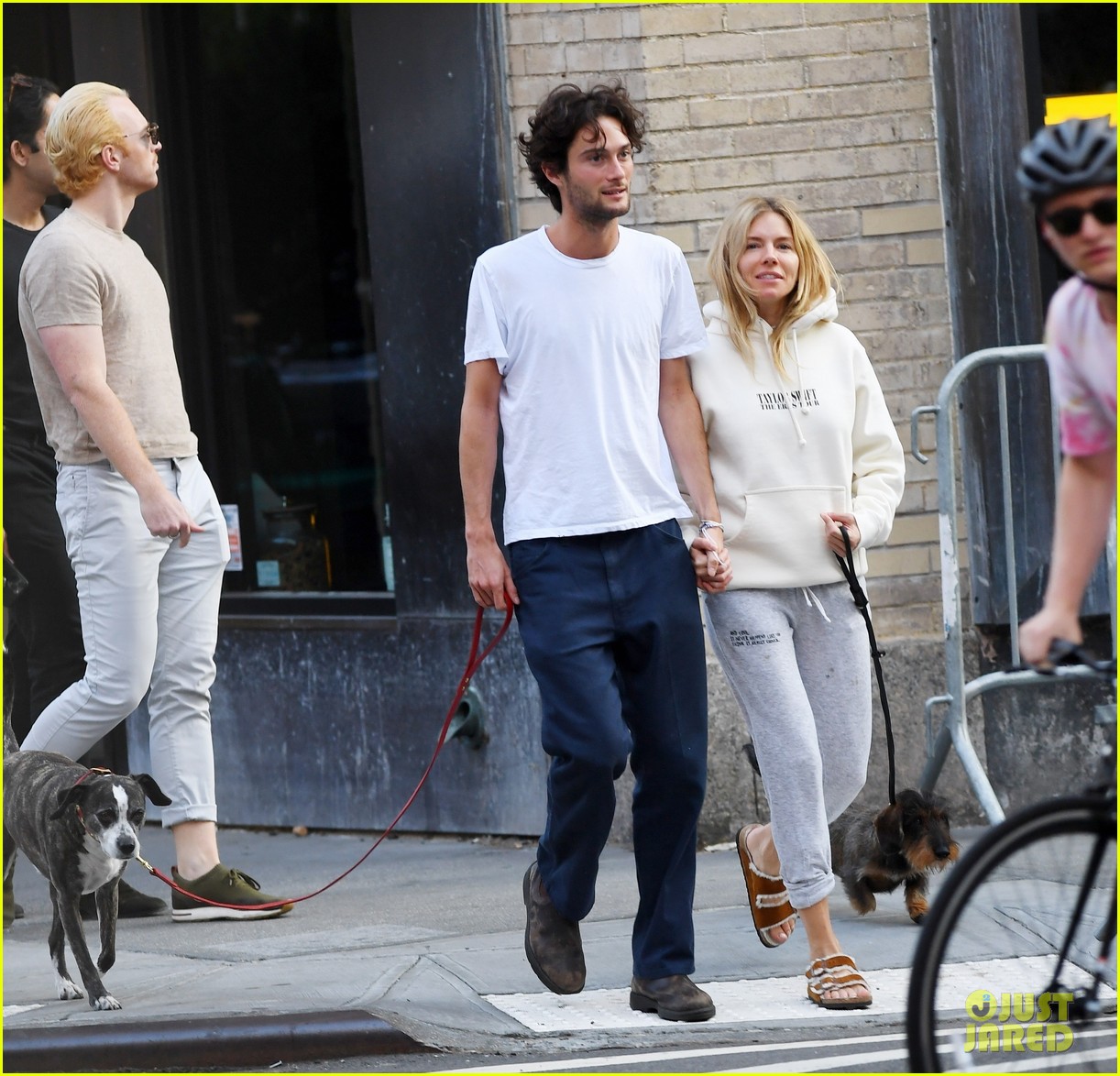 Sienna Miller & Boyfriend Oli Green Hold Hands While Picking Up ...