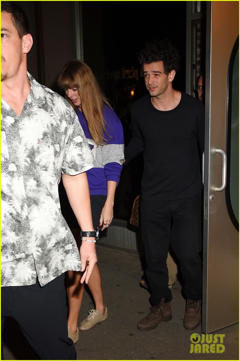 Photo: taylor swift matty healy recording studio 11 | Photo 4933969 ...