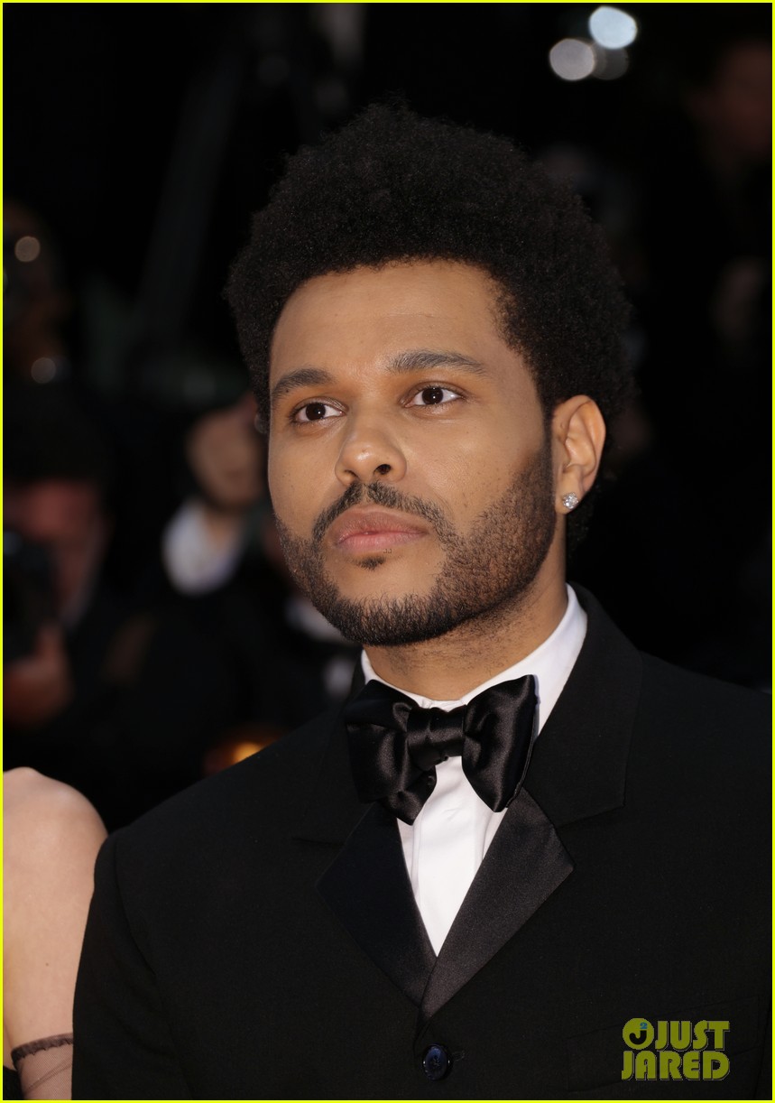 The Weeknd's Girlfriend Simi Khadra Walks Red Carpet Separately at 'The ...