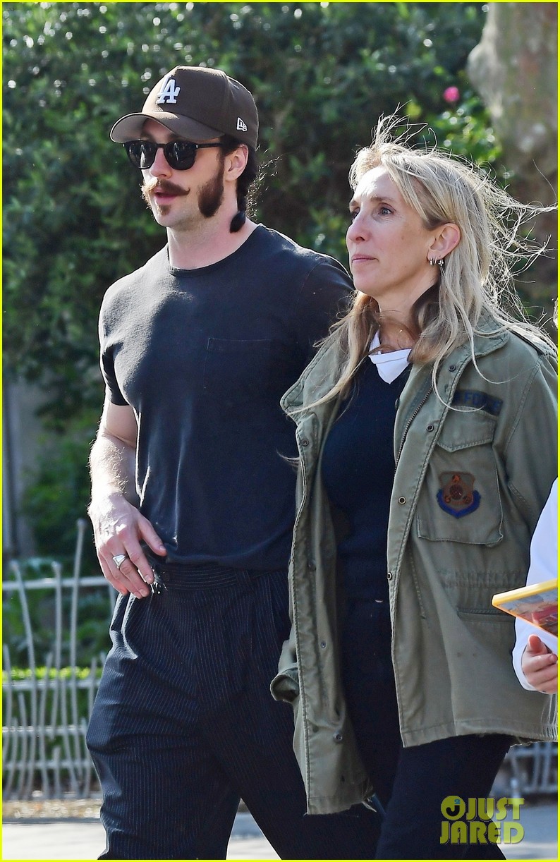 Aaron Taylor-Johnson Sports Handlebar Mustache & Beard Chops During Day ...