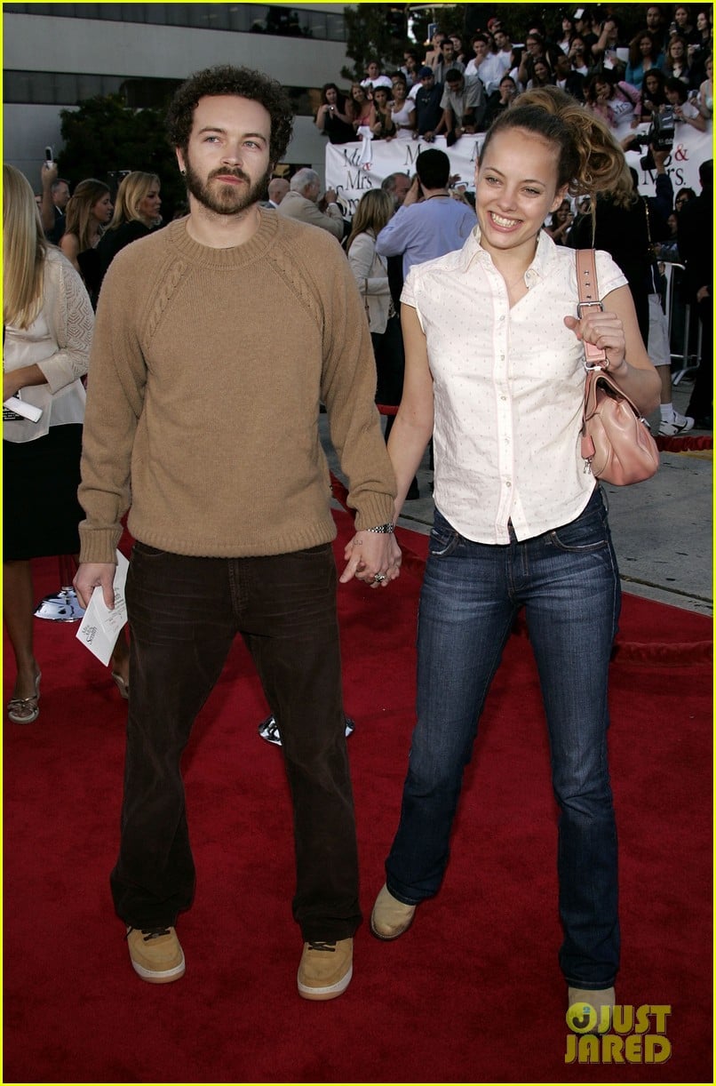 Bijou Phillips Source Reveals How She Reacted to Husband Danny ...