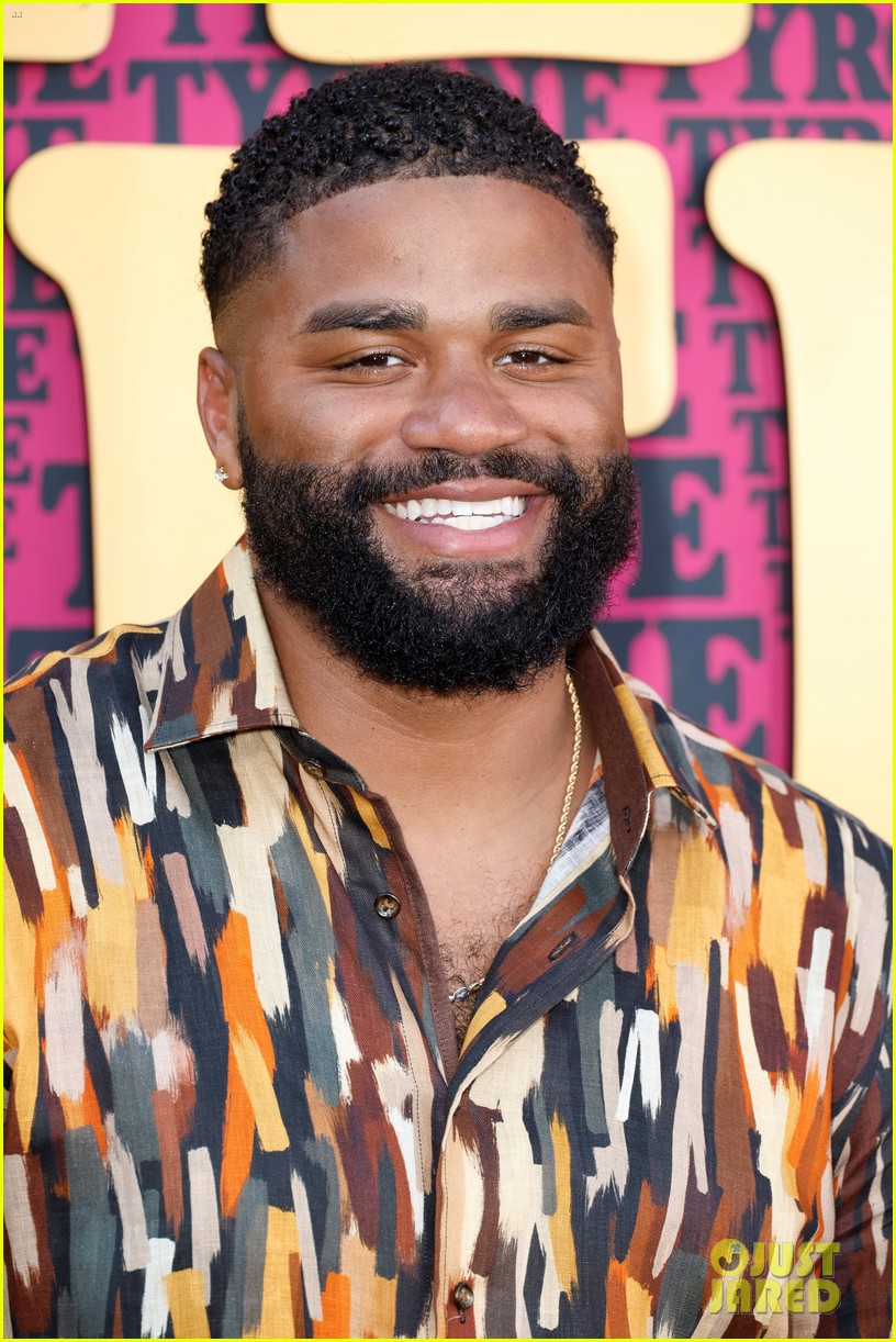 John Boyega & Teyonah Parris Premiere Their New Netflix Movie 'They ...