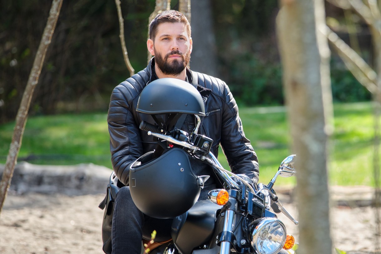 Hallmark Channel's June Weddings Kicks Off With Stephanie Bennett ...