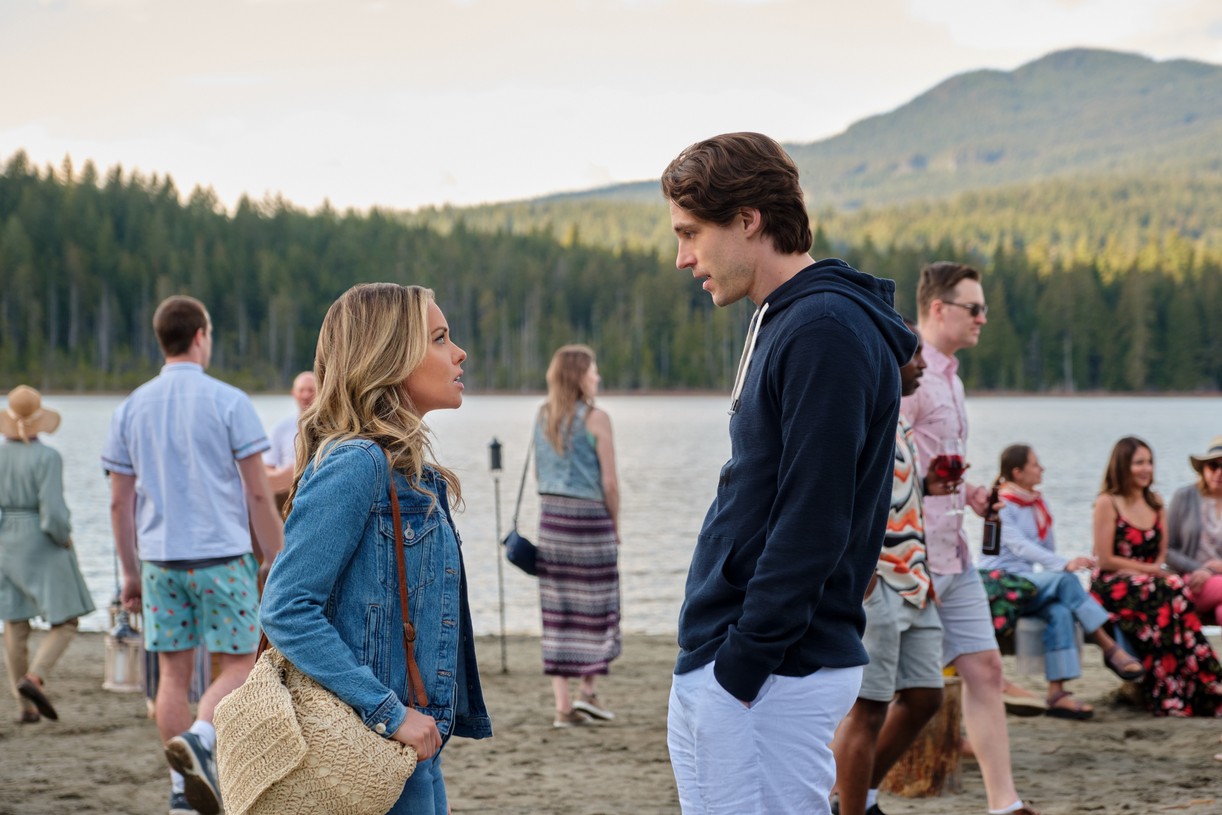 Hallmark Channel's June Weddings Kicks Off With Stephanie Bennett ...