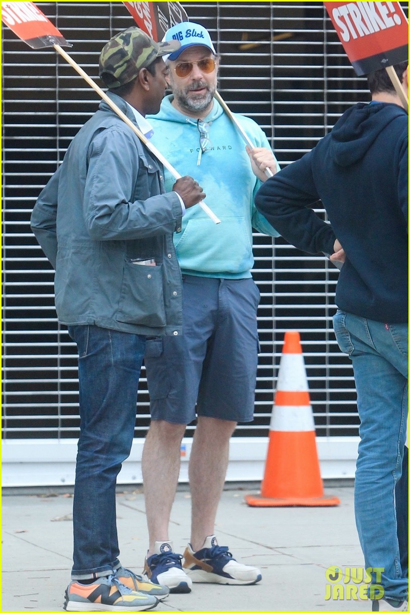 Jason Sudeikis Joins Writer's Strike Picket Line Just Days After 'Ted ...