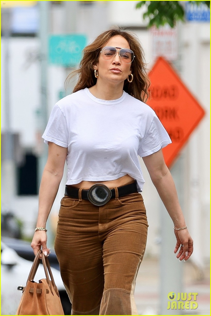 Jennifer Lopez Brings Back Bell Bottoms For More Furniture Shopping ...