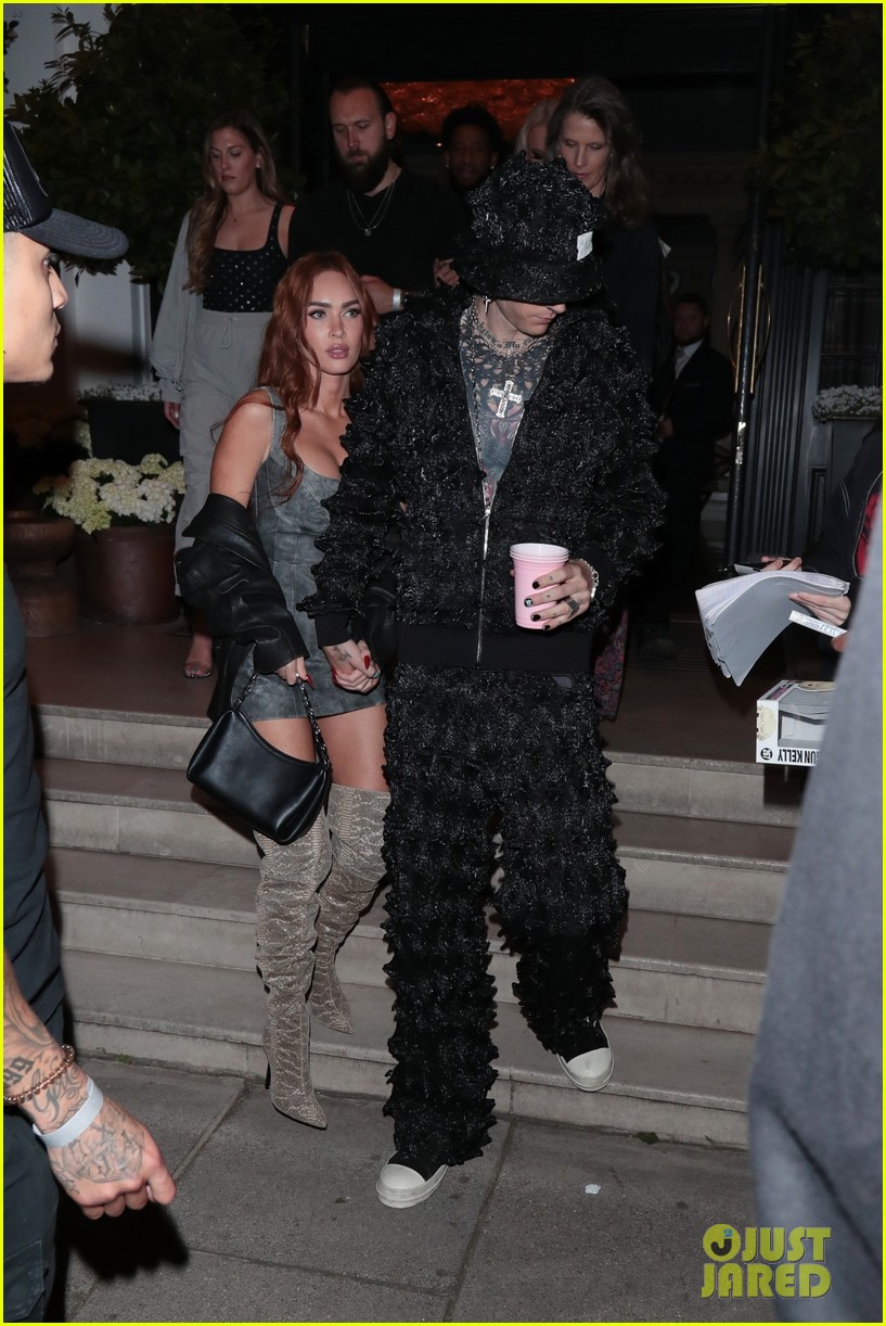 Megan Fox & Machine Gun Kelly Hold Hands on Dinner Date in London ...