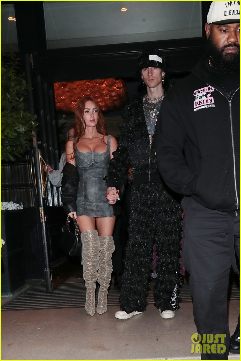 Megan Fox & Machine Gun Kelly Hold Hands on Dinner Date in London ...