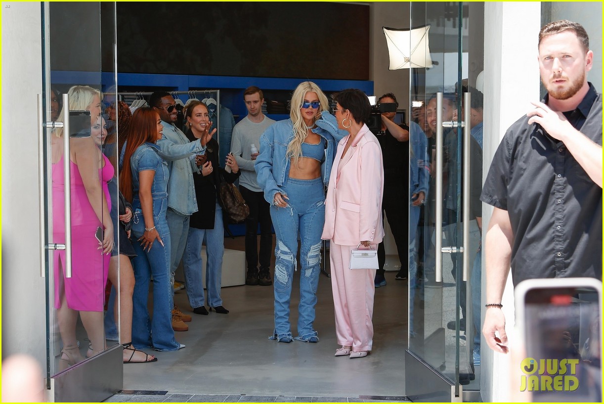 Khloe Kardashian Looks Like a '00s Pop Star in All-Over Denim at Good ...