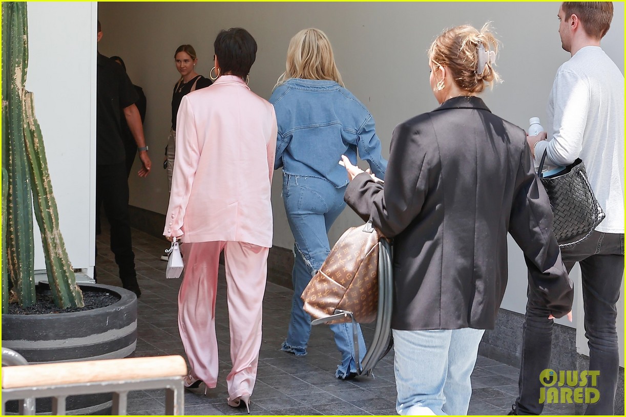 Khloe Kardashian Looks Like a '00s Pop Star in All-Over Denim at Good ...