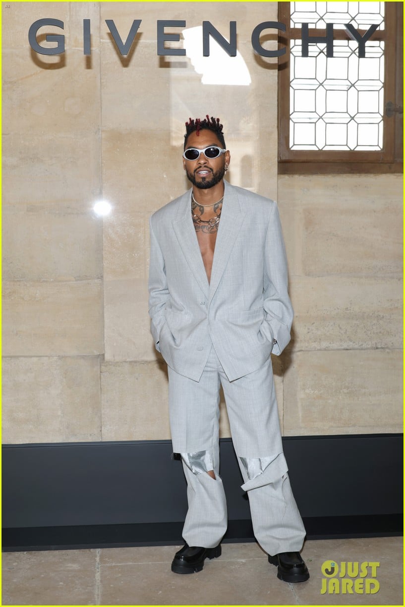 Maluma, Jared Leto & More Stars Arrive at Givenchy Menswear Show During ...