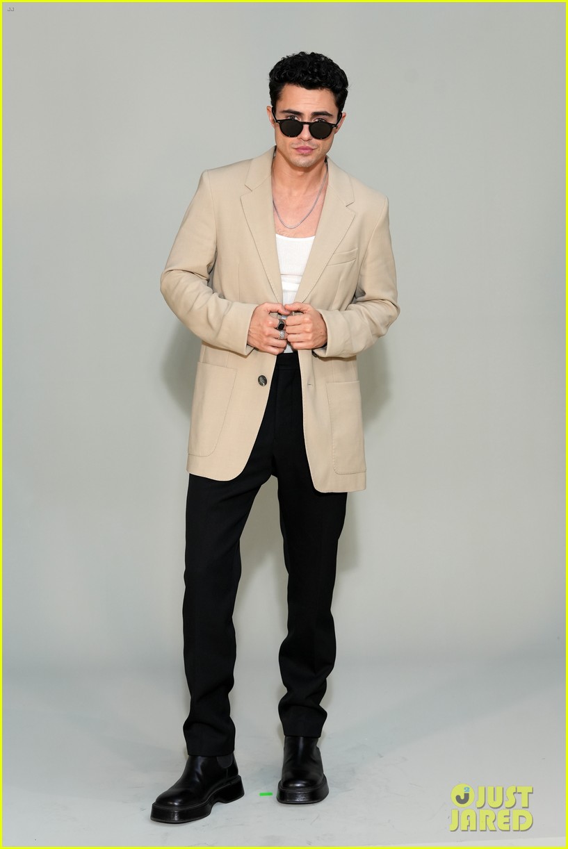 Manu Rios & Tom Daley Show Some Skin, Mirror Each Other at AMI Show ...