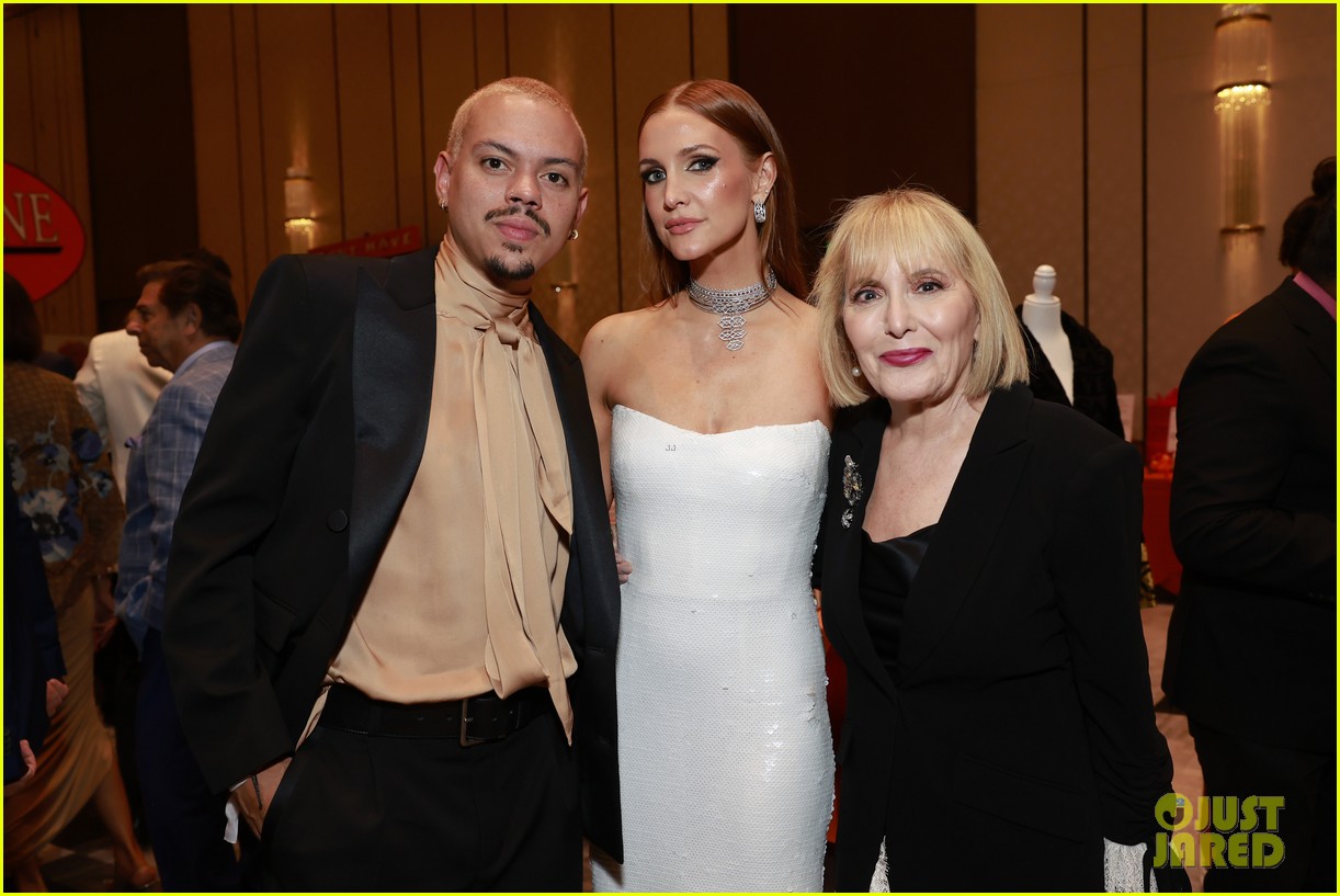 Ashlee Simpson Ross & Evan Ross Couple Up For Race To Erase MS Gala ...