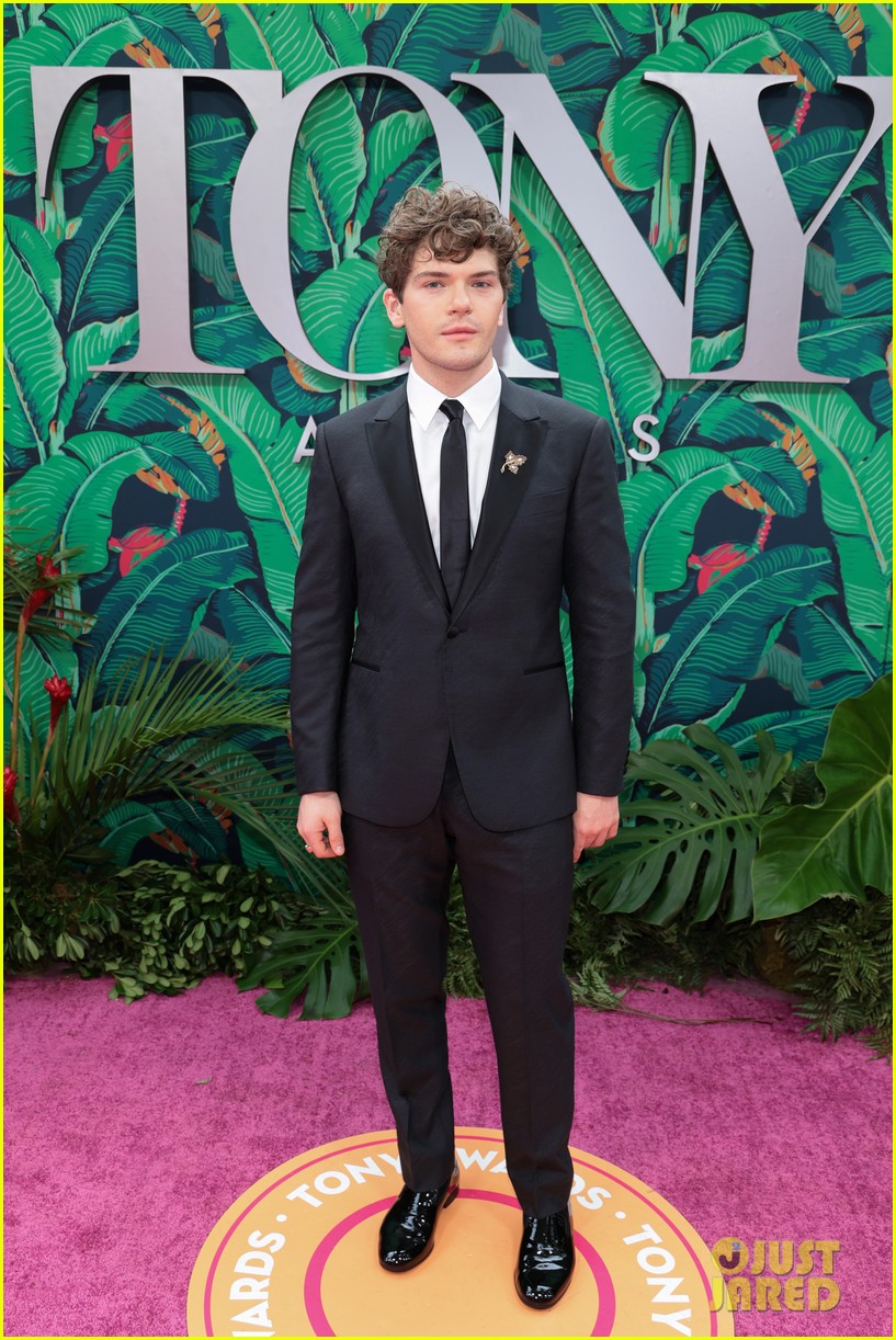 'New York New York' Stars Anna Uzele & Colton Ryan Seal Tony Awards ...