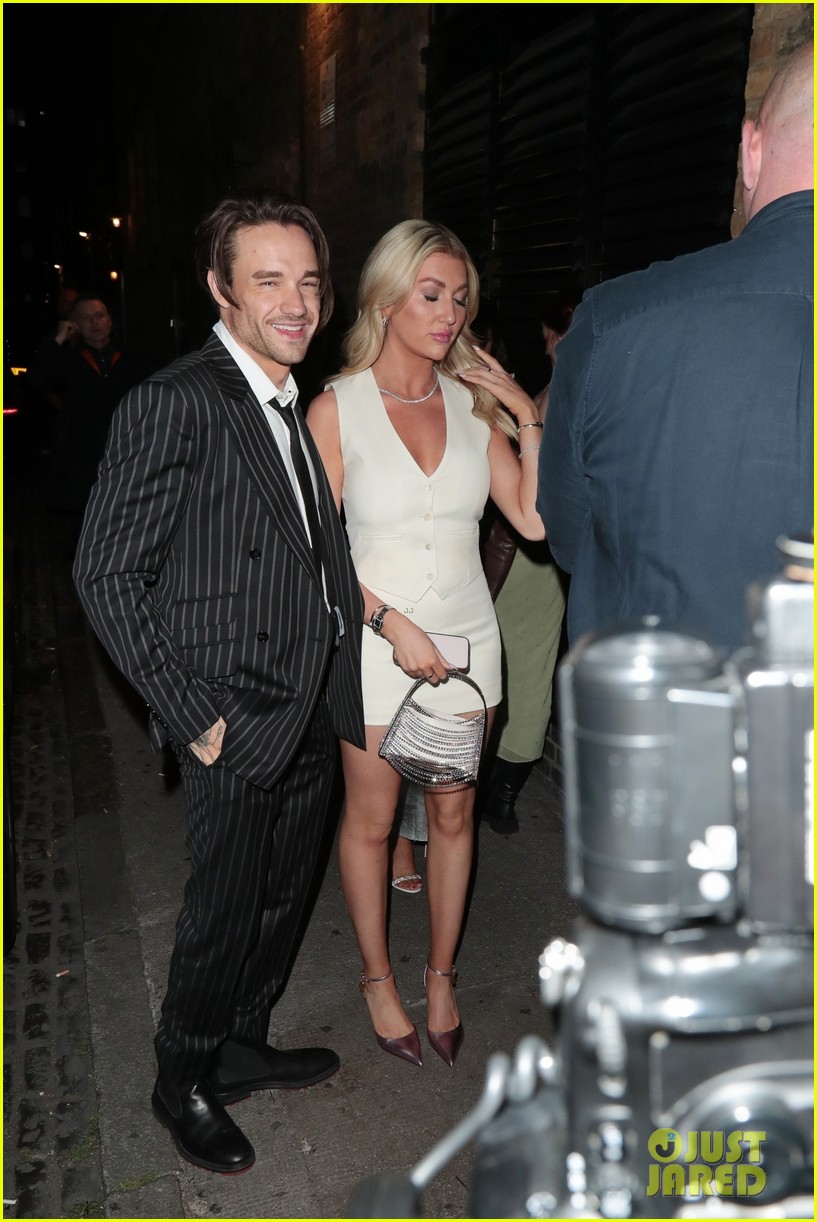 Liam Payne & Kate Cassidy Keep Close in London Following Split Reports ...