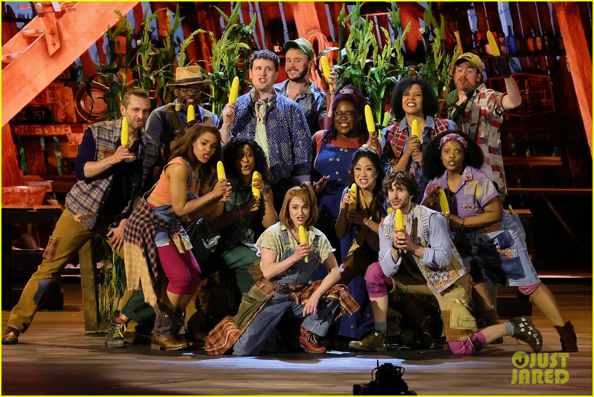 Tony Winner Alex Newell Performs With Cast of 'Shucked,' the Corn ...