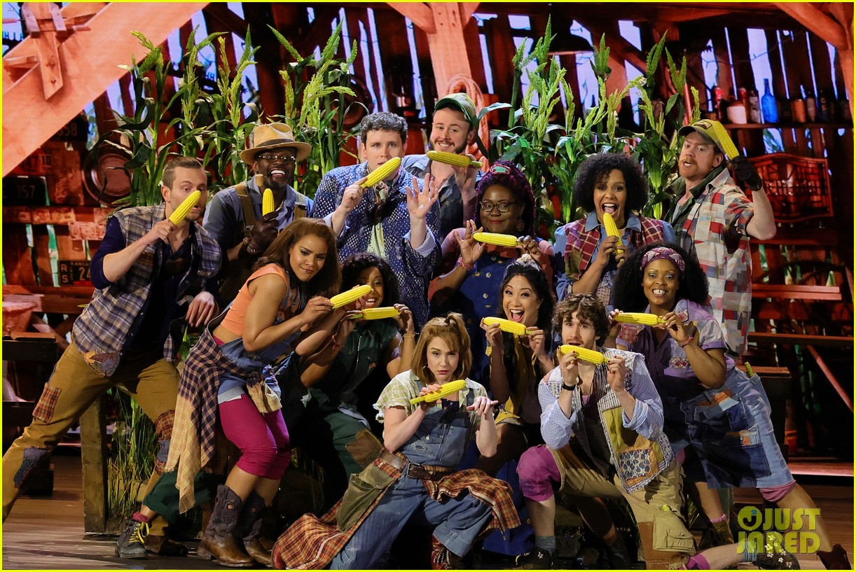 Tony Winner Alex Newell Performs With Cast of 'Shucked,' the Corn ...