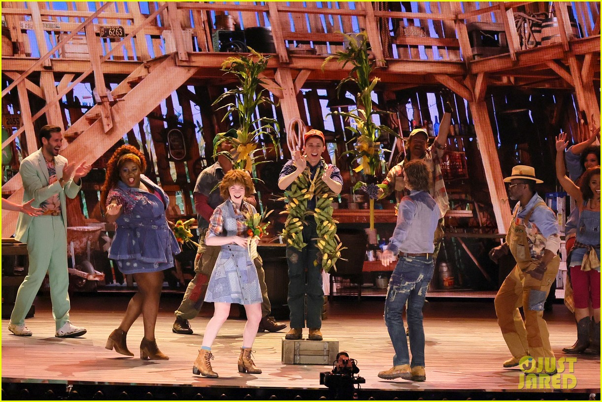 Tony Winner Alex Newell Performs With Cast of 'Shucked,' the Corn ...