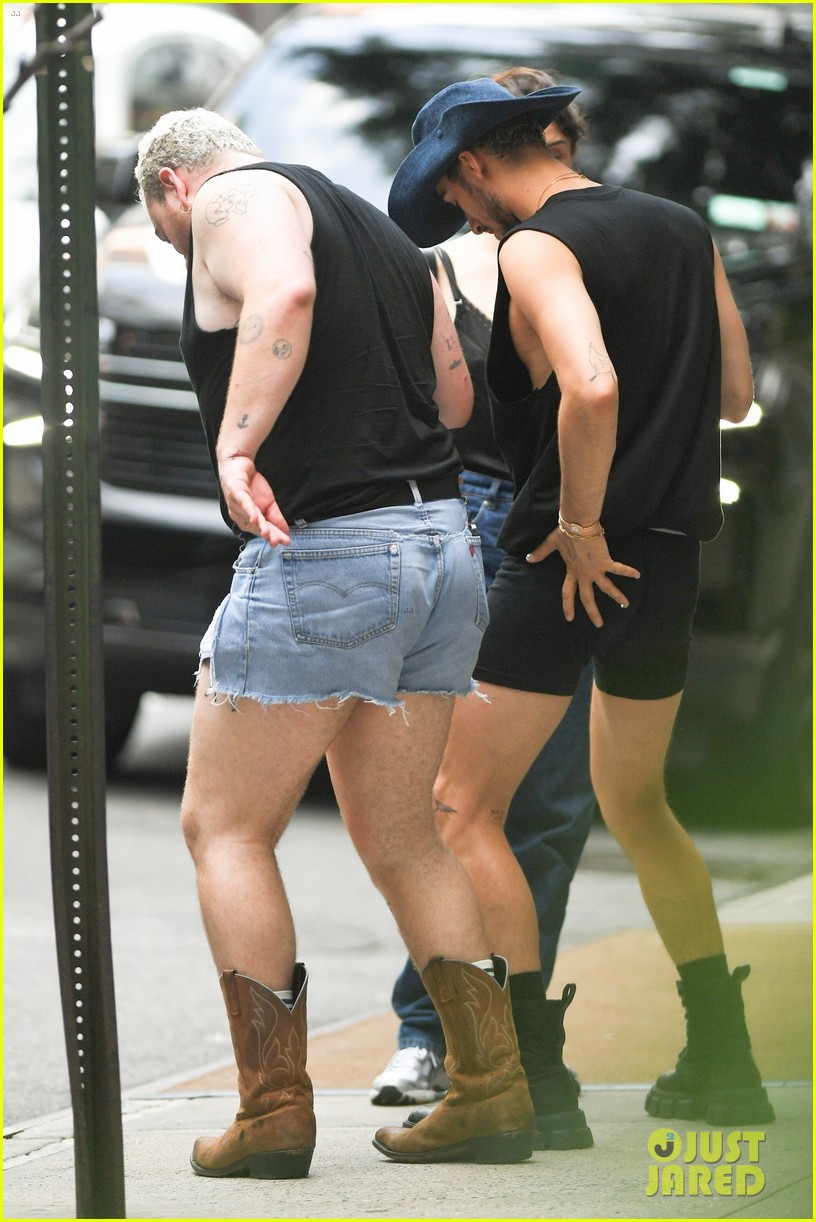 Photo: sam smith spotted kissing christian cowan 17 | Photo 4949401 ...