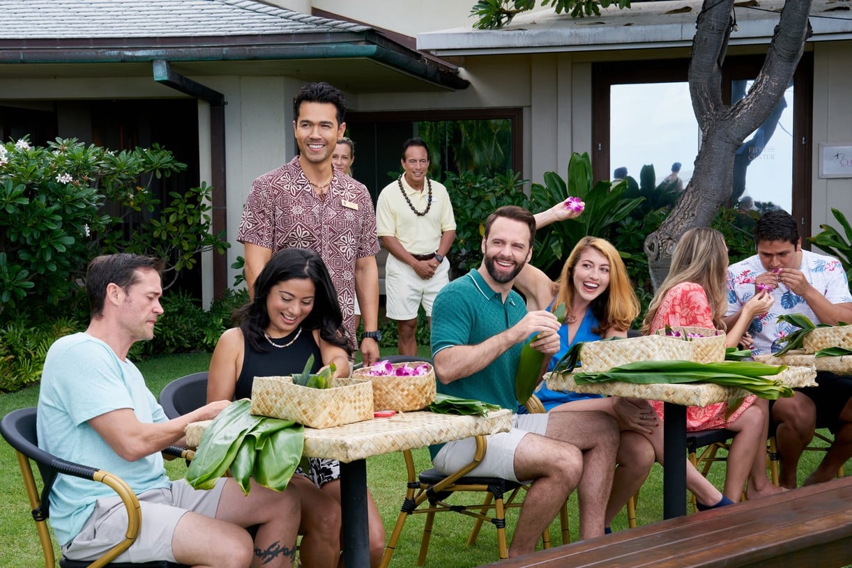 Taylor Cole & Kanoa Goo Kick Off Hallmark Channel's Summer Nights ...