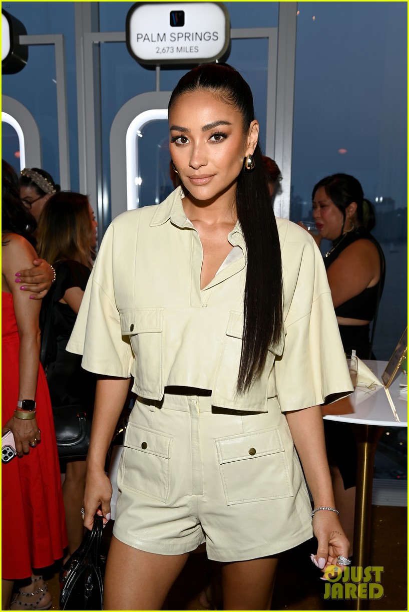 Shay Mitchell, Anderson .Paak & More Attend Expedia Group’s One Key ...