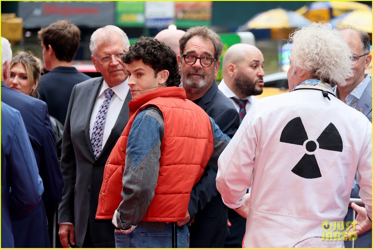 Photo: back to the future opening night broadway 33 | Photo 4957930 ...